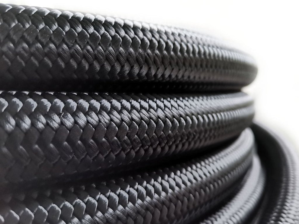 AN4 PTFE Teflon letku Teräspunoksella (musta nylon) – KKD motorsport